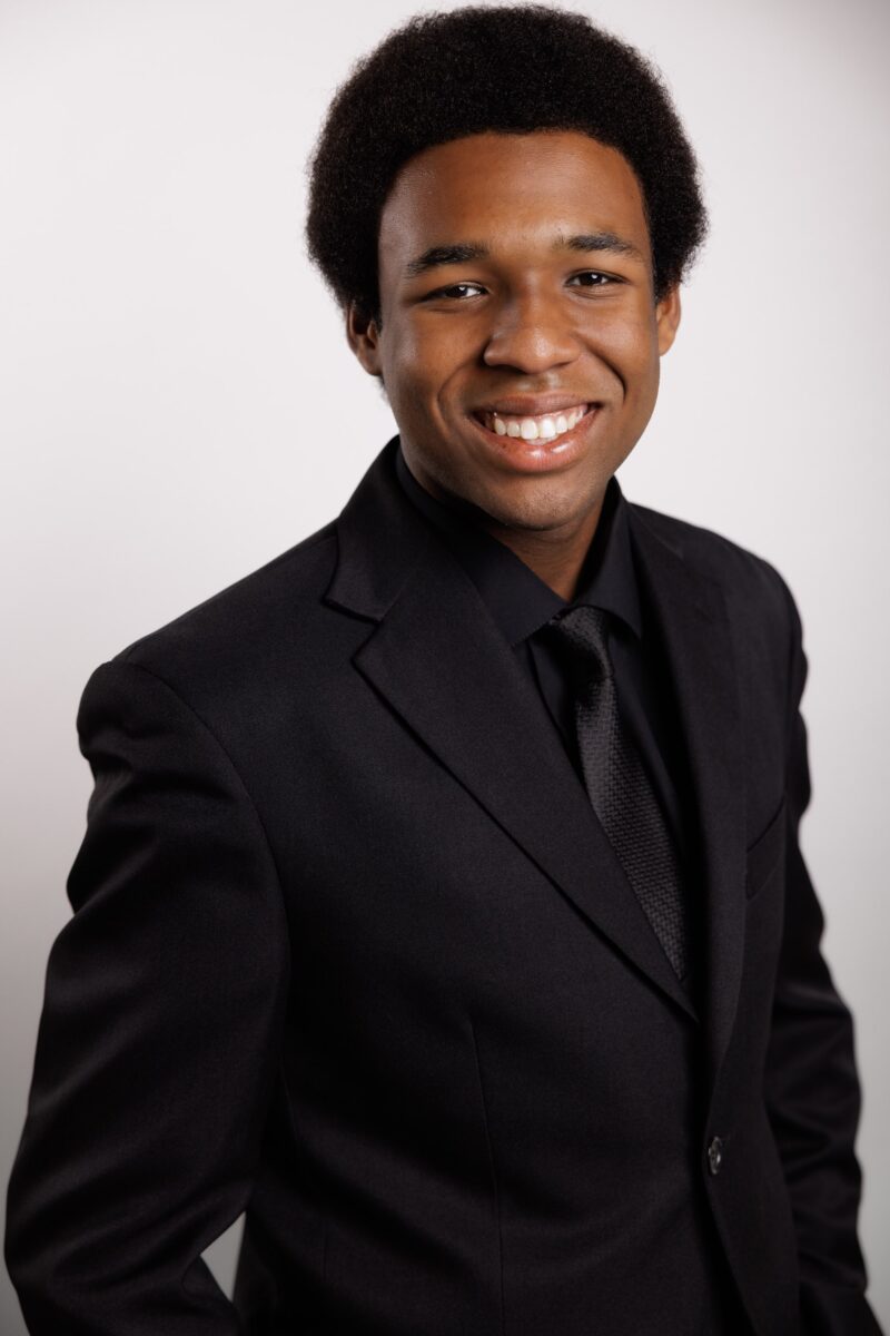 Fellow Eric Nickerson’s Quest for a New Cello - Chicago Musical ...